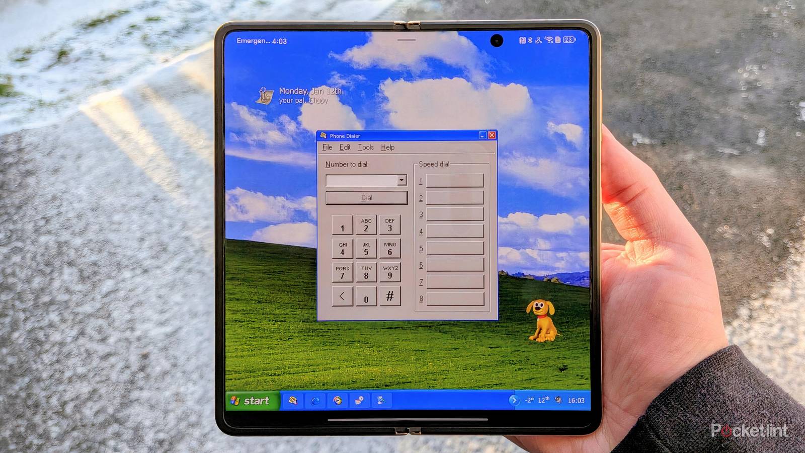I brought my phone back to the Windows XP golden age with this Android ...