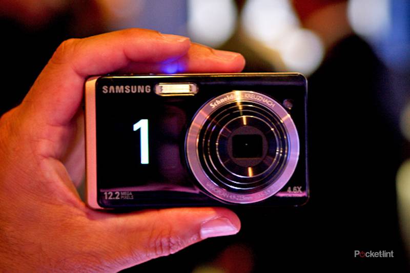 Samsung ST550 compact camera