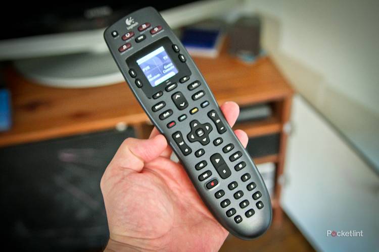 Logitech Harmony 700 remote control