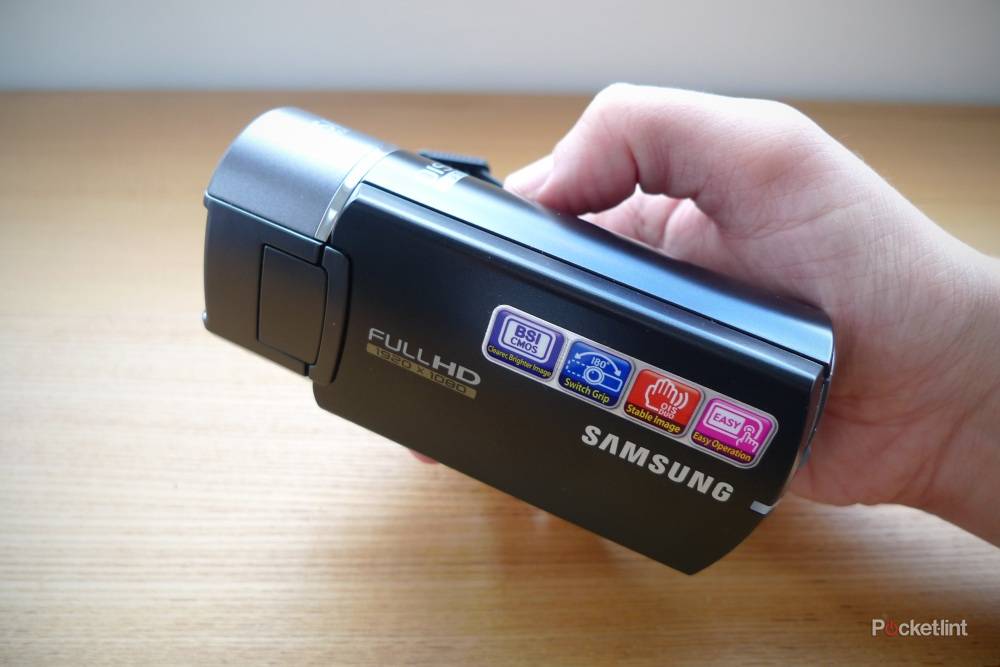 Samsung HMX-Q10